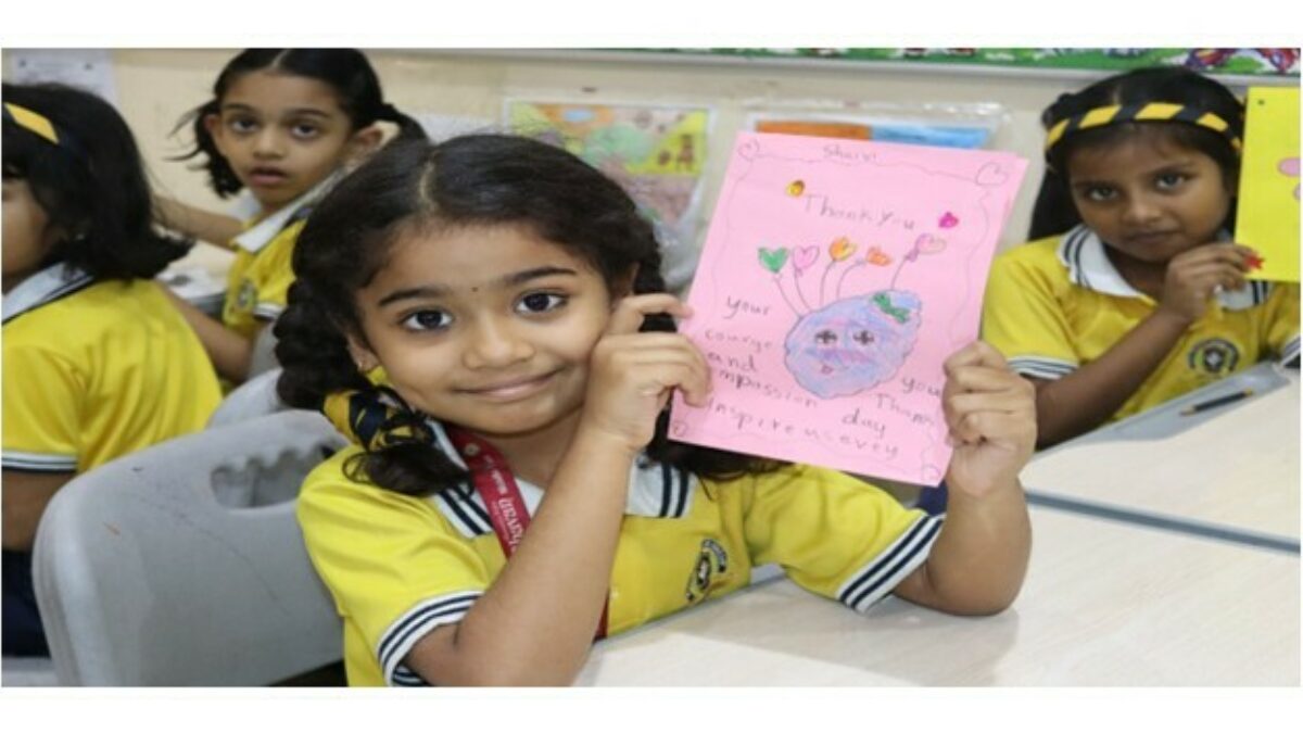 CREATING KINDNESS CARDS FOR HOSPITAL PATIENTS